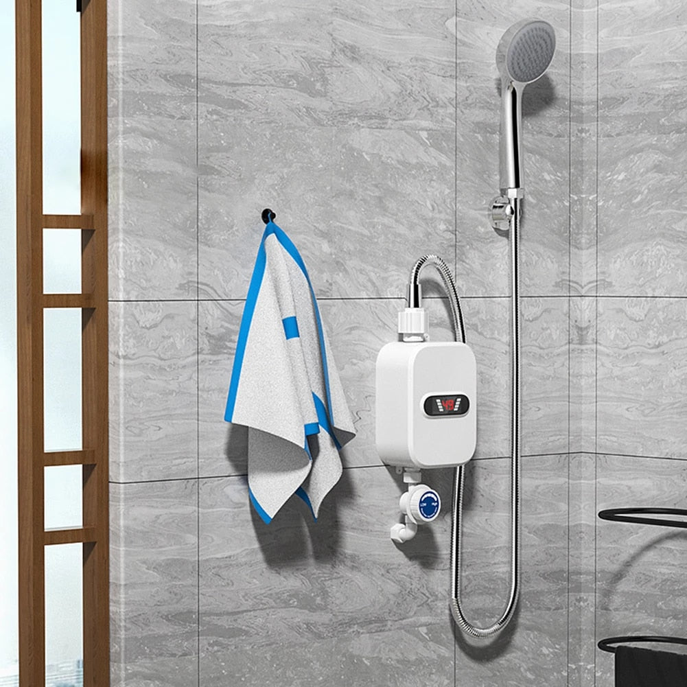 Boiler electric instant pentru apă caldă, 3500W, cu afișaj digital